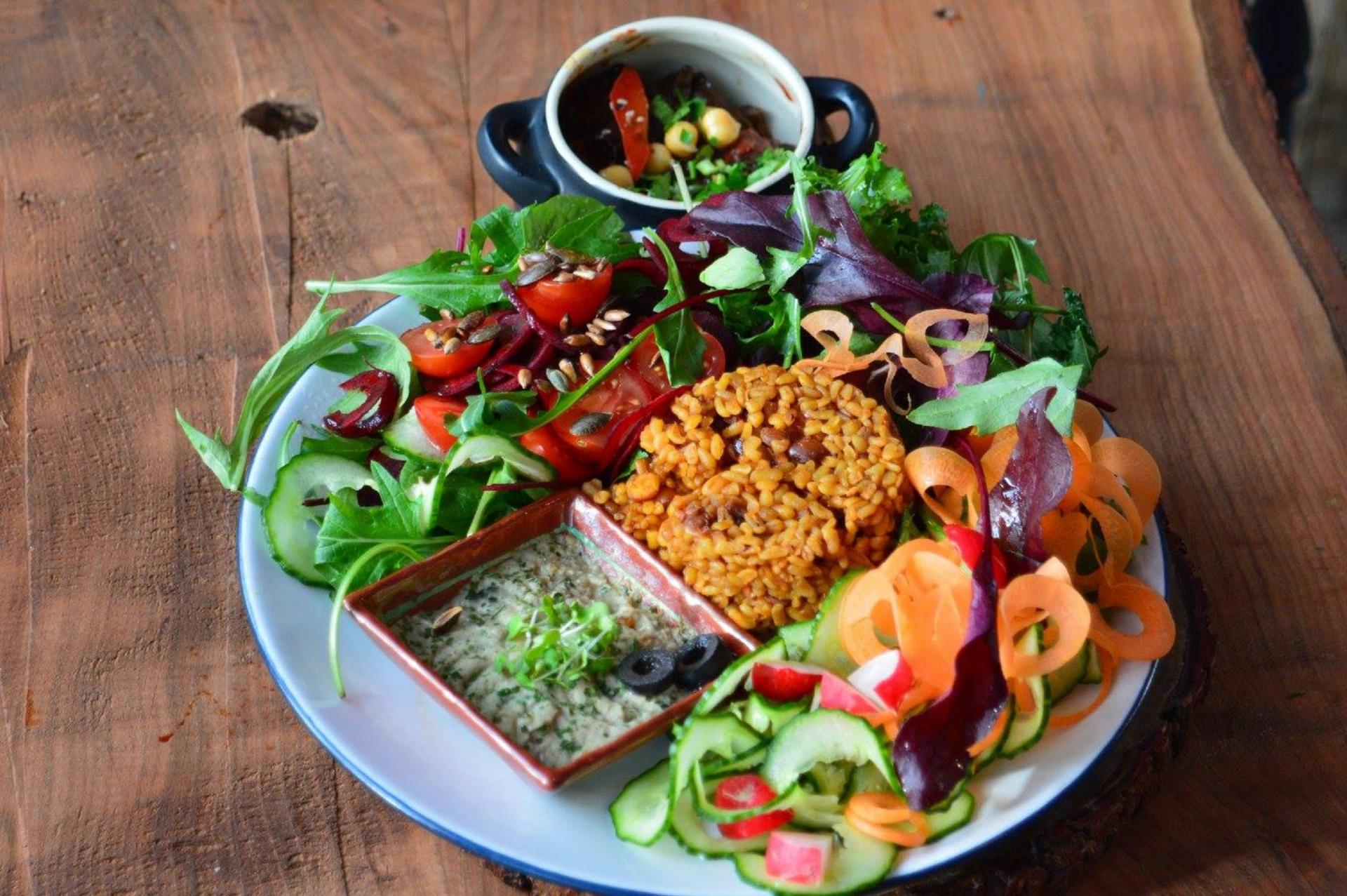 Hawraman Cafe Bar - My Vegan Town